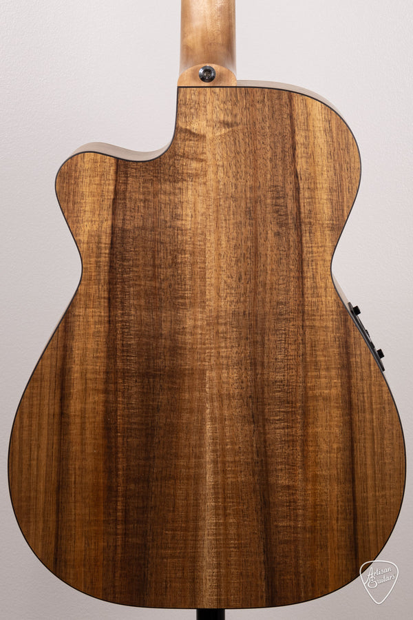 Maton Guitars Solid Road Series SRS-808C - 16520 | Artisan Guitars