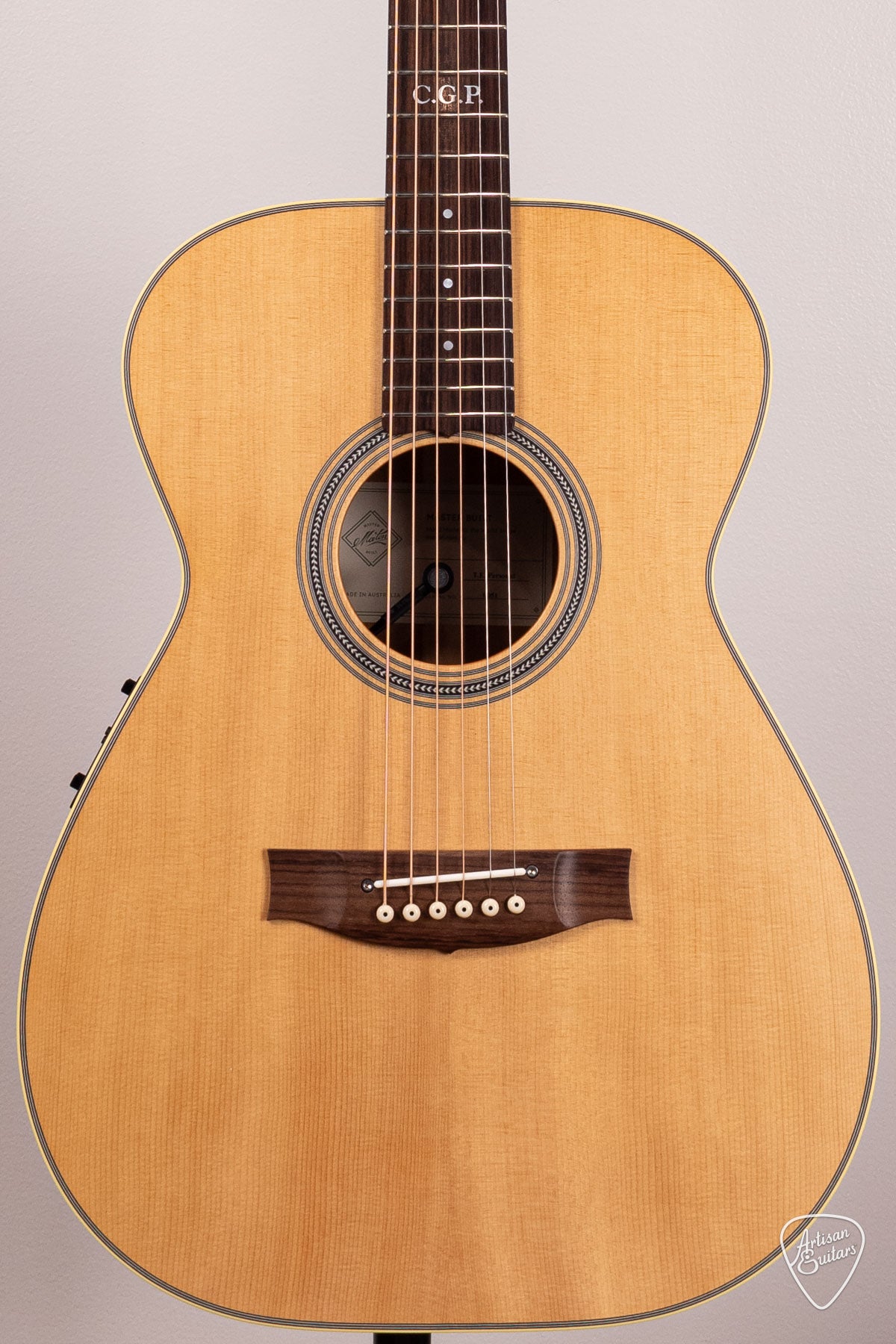 Artisan Guitars largest authorized US Maton Guitar dealer.