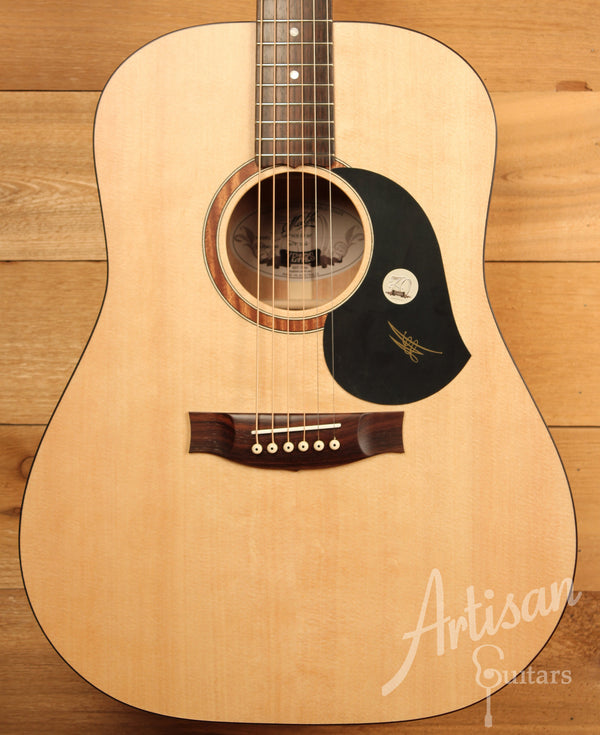 Maton S60 Guitar with Bearclaw Sitka Spruce and Queensland Maple ID-11 ...