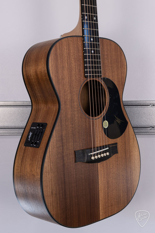 Maton Guitars All-Blackwood EBW-808 - 16454 - Artisan Guitars