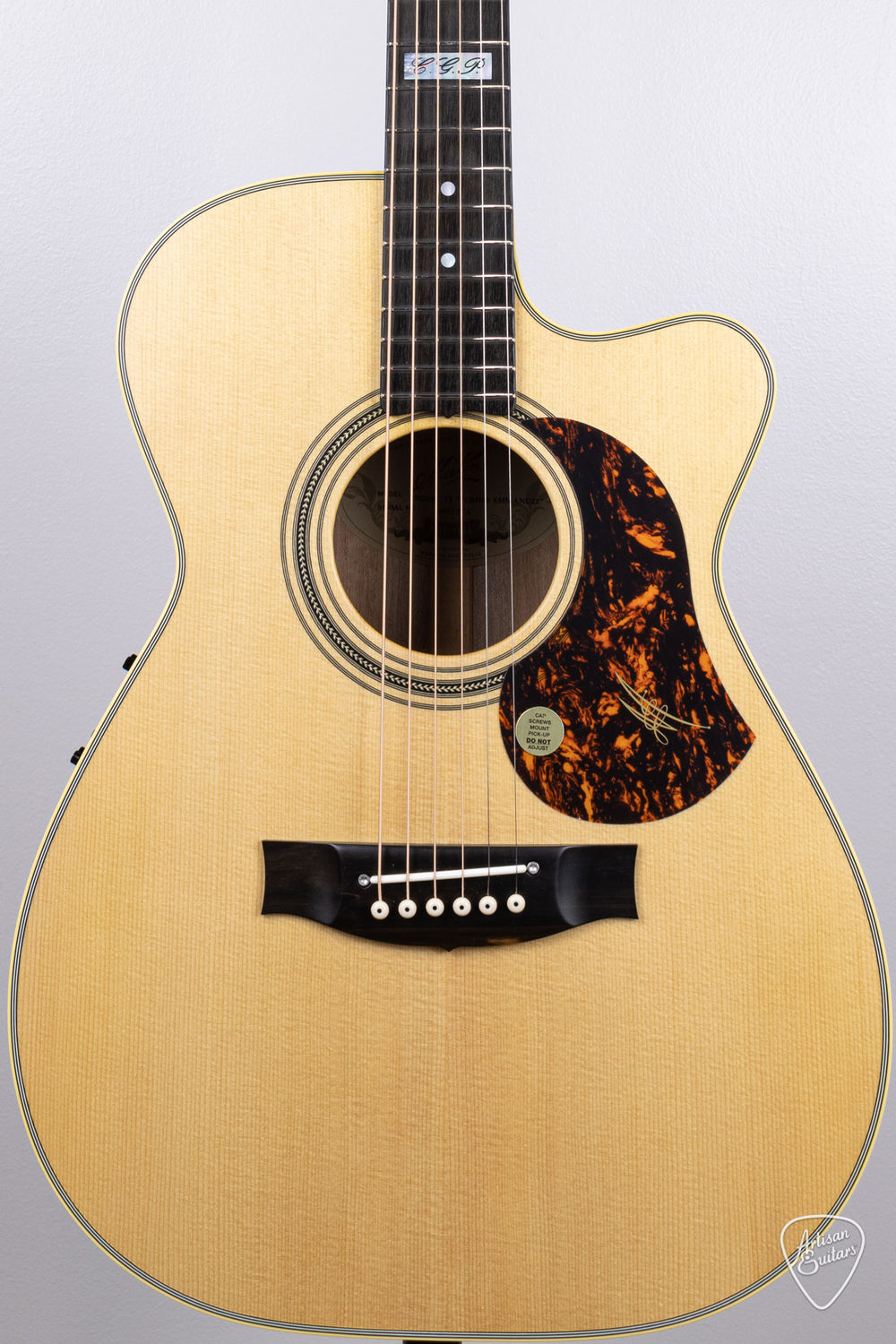 Maton Guitars EBG-808-TEC Tommy Emmanuel Cutaway - 16505 | Artisan Guitars