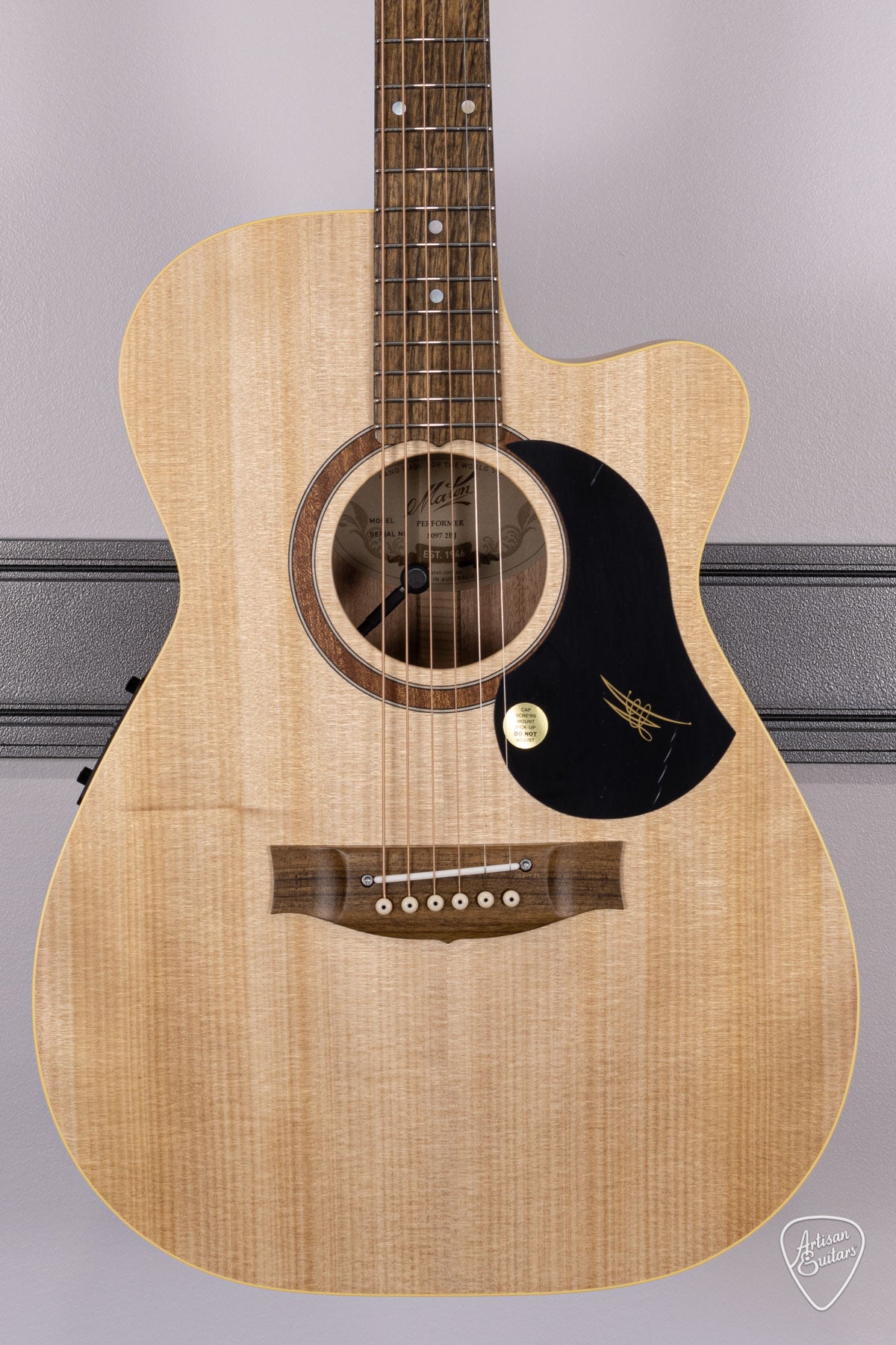 Artisan Guitars largest authorized US Maton Guitar dealer.