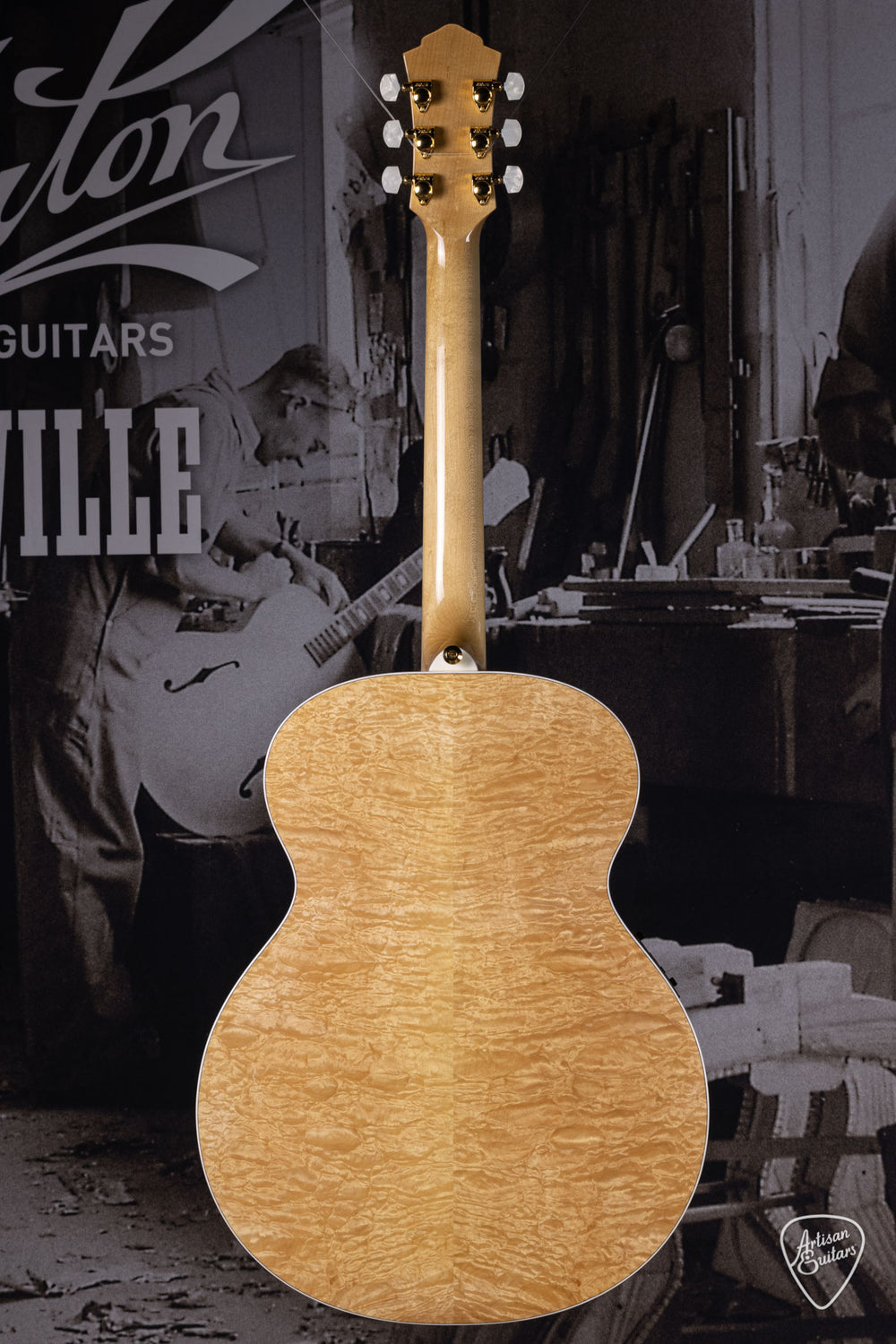 Maton Guitars Maton Custom Shop Grand Royale Jumbo - 16261 | Artisan ...